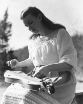 Mountain Born: The Jean Ritchie Story - KET Education